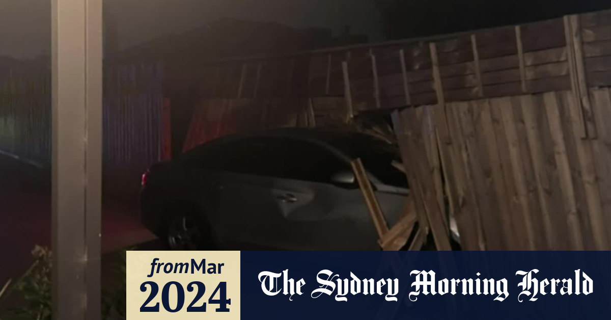 Video Man Arrested After Ramming Stolen Car Into Fence In Melbourne
